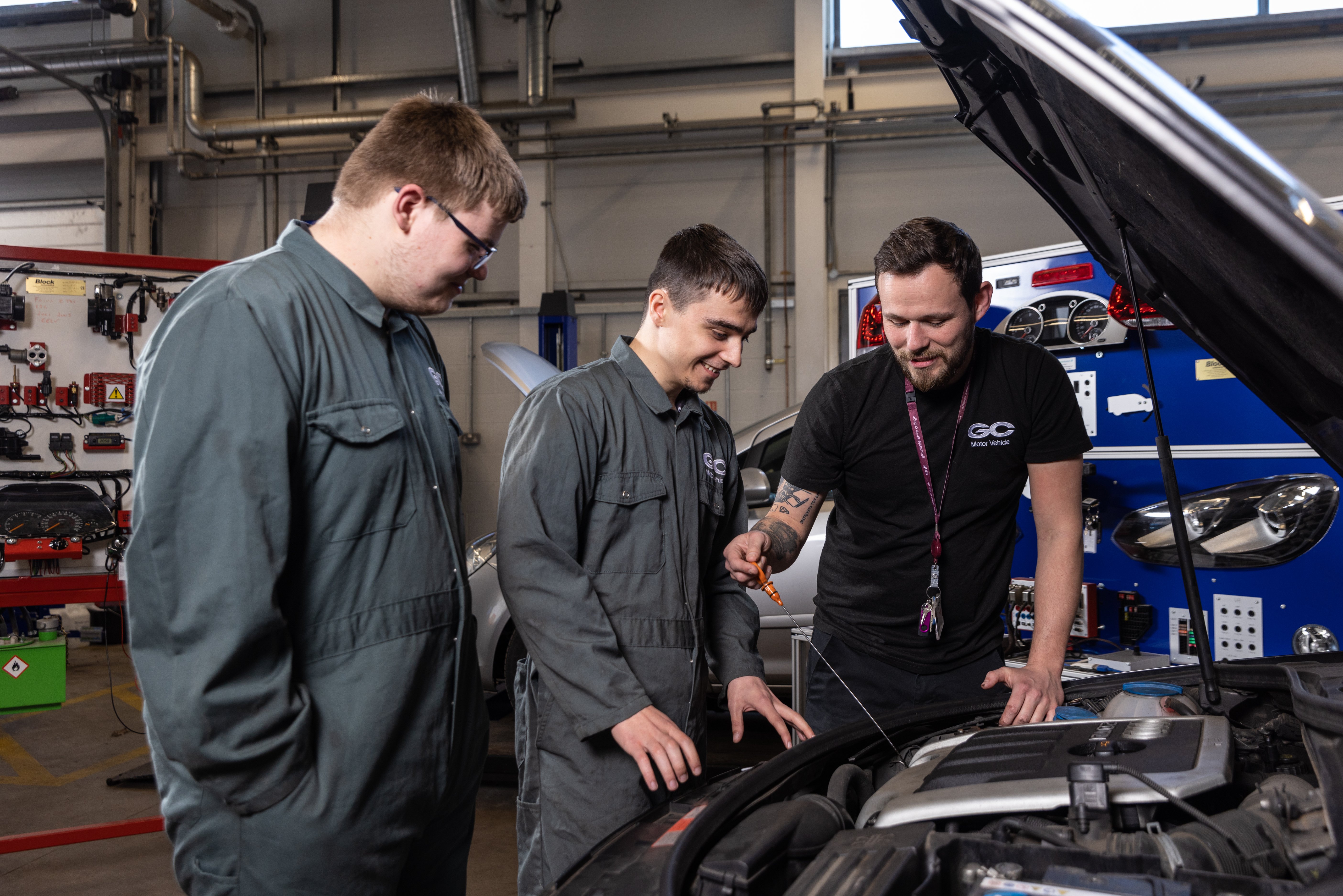 Motor Vehicle Workshops | Gloucestershire College